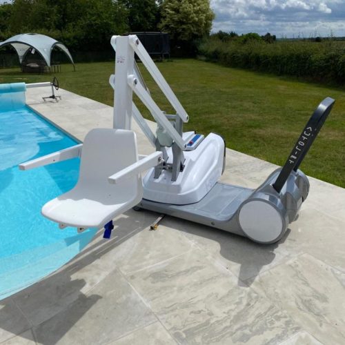 i-Swim Two Portable Pool Lift - Dolphin Mobility